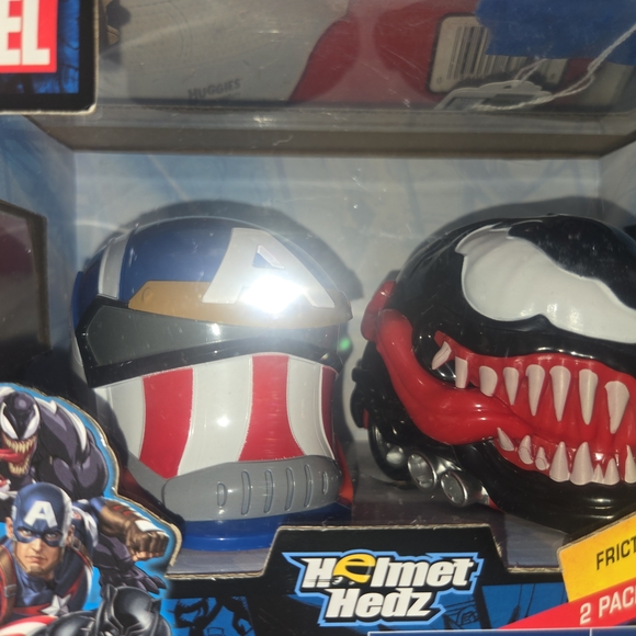 Marvel | Toys | Marvel Red And Black Superhero Vehicle Set | Poshmark